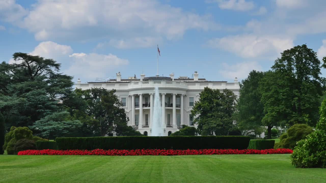 Long Establishing Shot Of White House - Stock Video | Motion Array